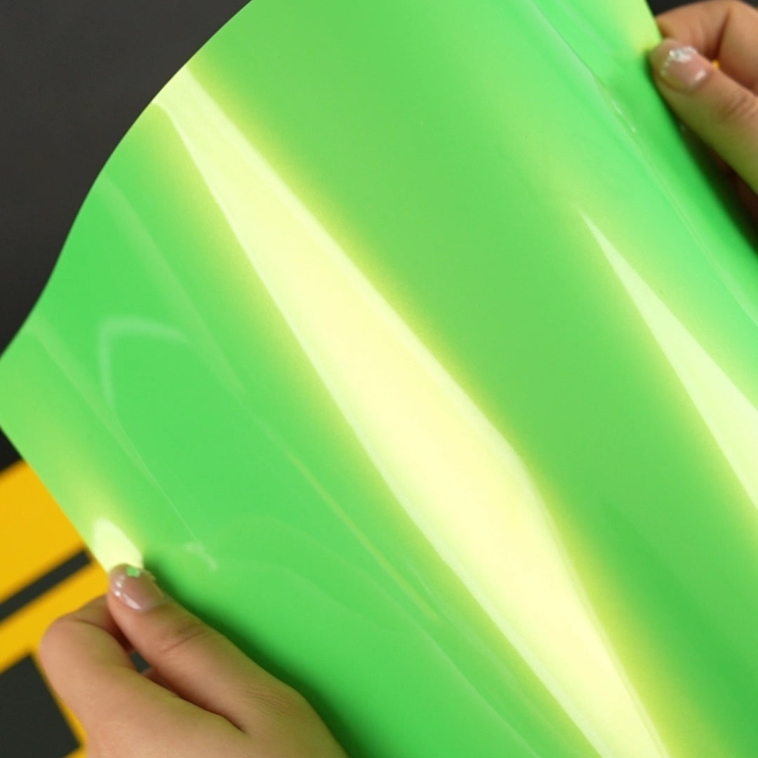 Teckwrap Kelly Green – Vinyl Wrapping Australia